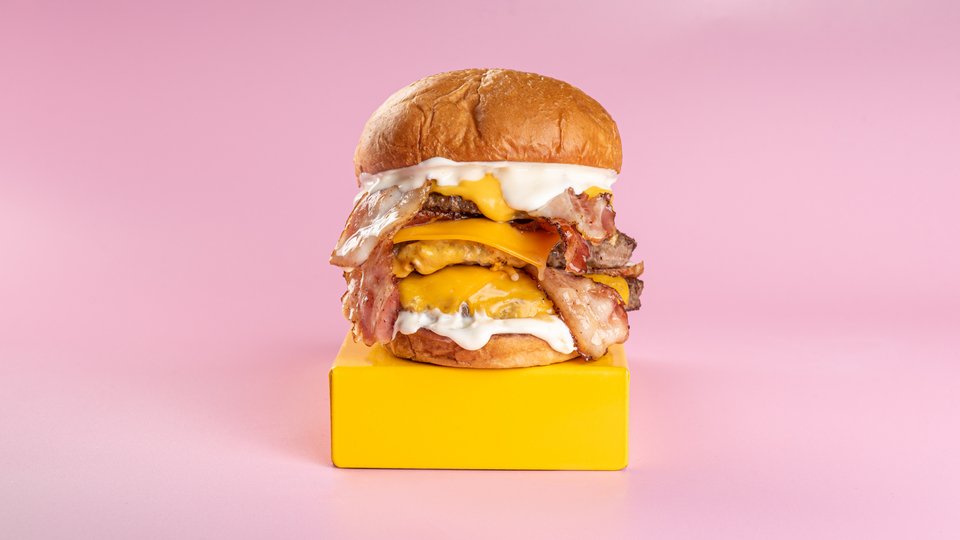 Από πού τρώμε σήμερα; Οι πιο must «αφετηρίες» γεύσης στo Red Selection από το efood - iefimerida.gr